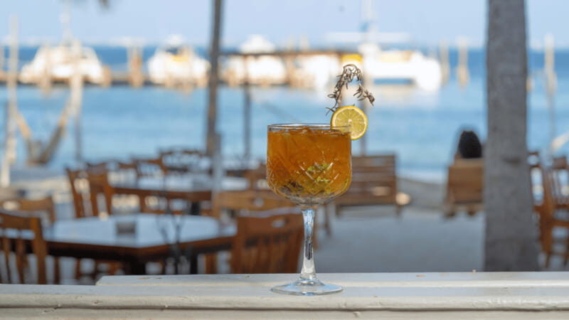 Romantic dinner in front of the sea - Who Will Love This?