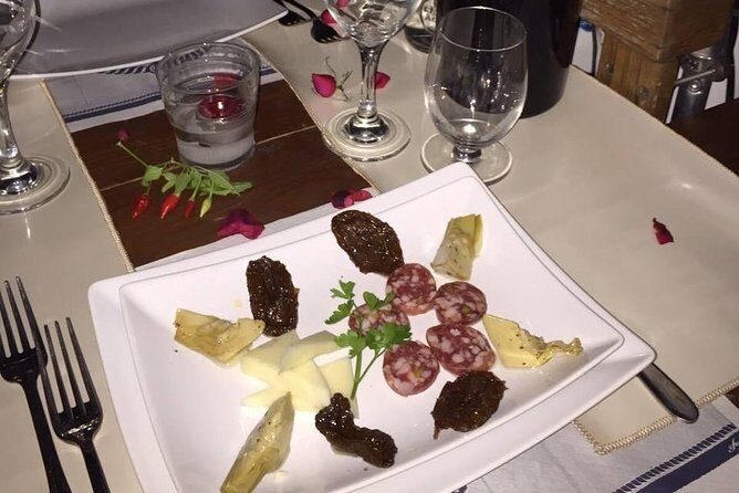 Romantic dinner on a boat - Catania - Key Points