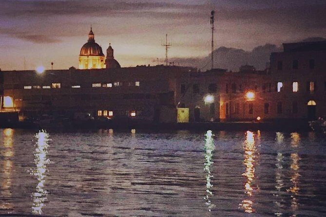 Romantic dinner on a boat - Catania - Who Is This Tour Perfect For?