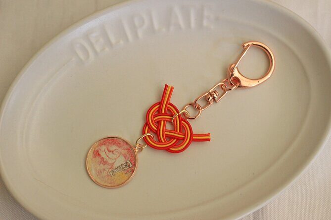 Romantic Mizuhiki Knot and Omikuji Washi Charm Workshop in Tokyo - An In-Depth Look at the Experience