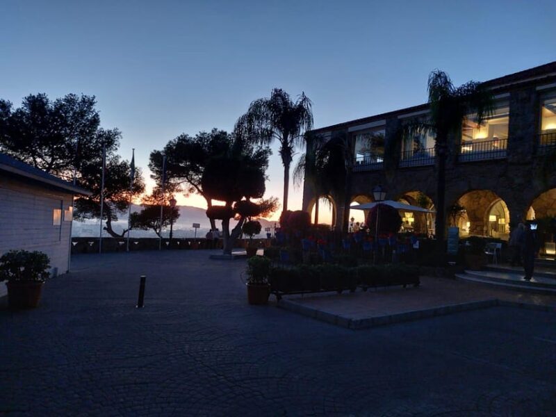 Romantic Night Tour of Málaga by Electric Car - An In-Depth Look at the Málaga Night Electric Car Tour