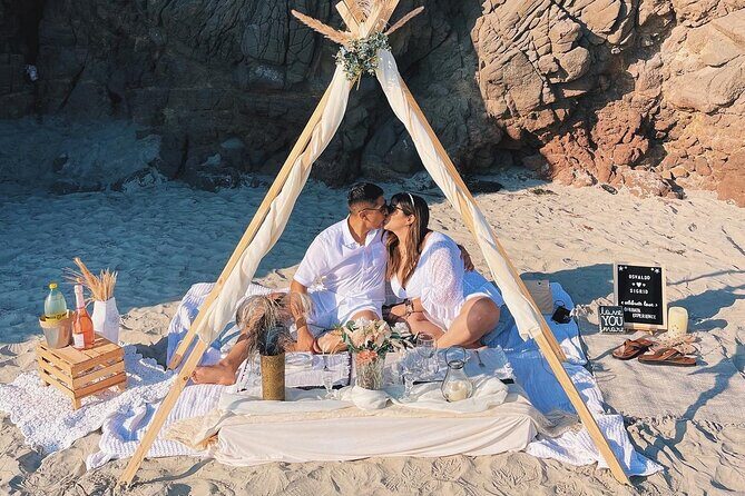 Romantic Picnic by the beach - The Sum Up