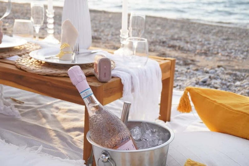 Romantic picnic in Corinth by the sea - Romantic Picnic in Corinth by the Sea: A Detailed Review