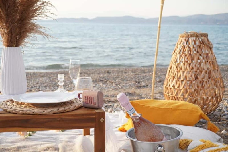 Romantic picnic in Corinth by the sea - Whats Included and Whats Not