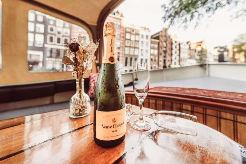 Romantic Private Dinner Cruise Amsterdam - The Charm of a Nighttime Canal Cruise in Amsterdam