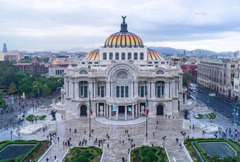 Romantic Private Walking Tour in Mexico City - What You Should Know Before Booking