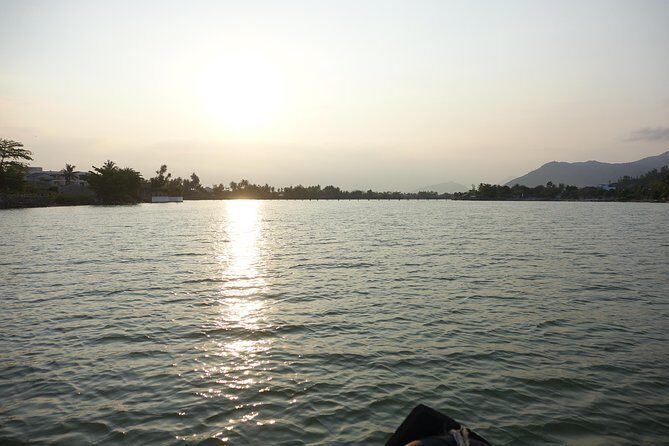 Romantic Sunset River Cruise ( Minimum 02 Pax ) - Authenticity and Local Flavor