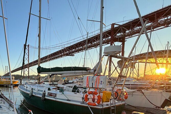 Romantic Sunset Sailing Experience in Lisbon - Who Should Book This Tour?