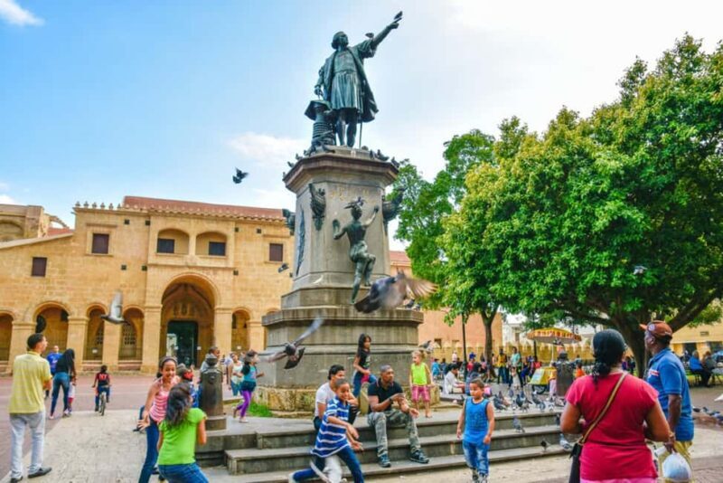 Romantic Tales of Santo Domingo Private Guided Tour - What to Expect