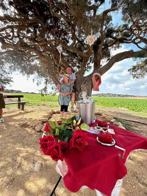 Romantic tour for lovers, couples or friends - Value and Practical Considerations
