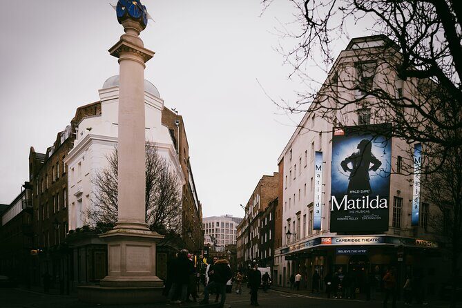 Romantic Walk in Soho - The Itinerary: A Step-by-Step Exploration