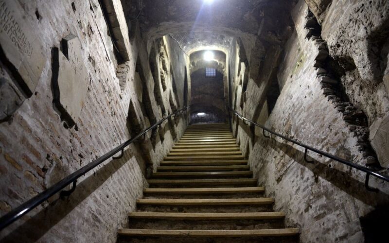 Rome: Appian Way and Catacombs VIP Tour with Hotel Pickup - An In-Depth Look at the Experience