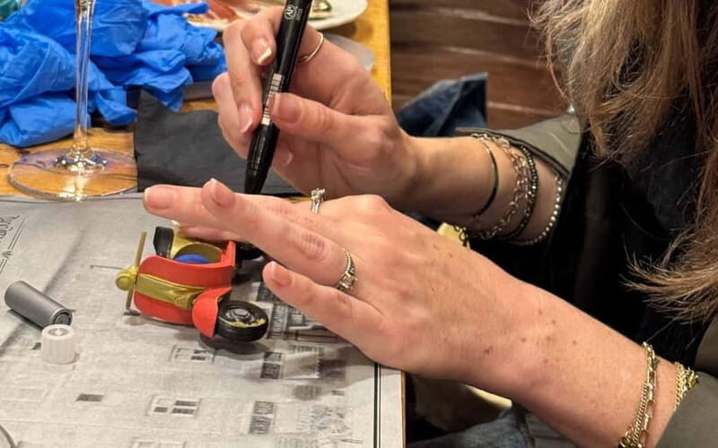 Rome: Art Making and Spritz Creative Aperitivo in Rome - The Artistic Creation: What You’ll Paint