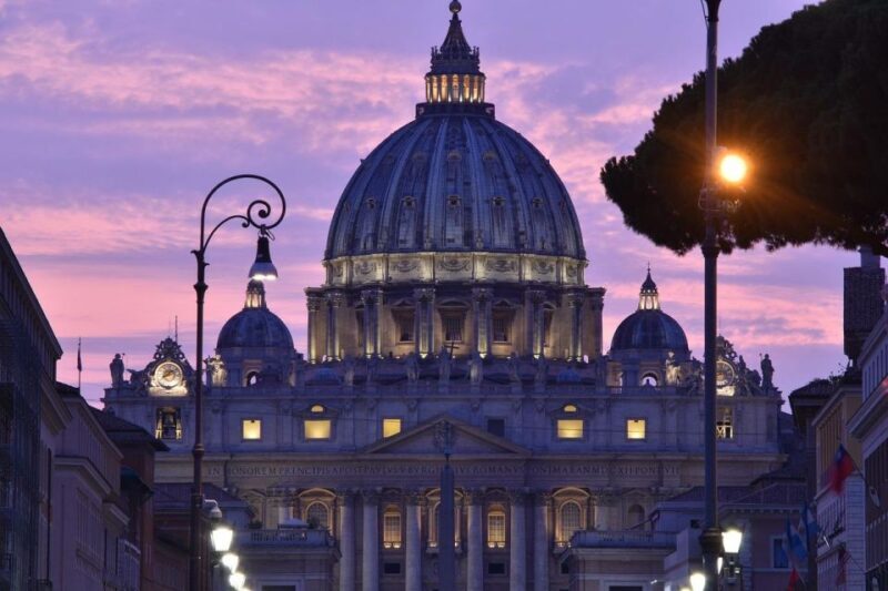 Rome by night in Mercedes Van 2 hour - Ease and Accessibility of Transportation