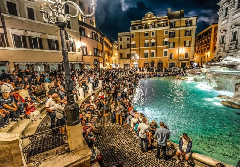 Rome by night in Mercedes Van 2 hour - Who Should Consider This Tour?
