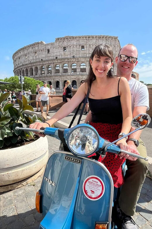Rome by Vespa with a local - Key Points