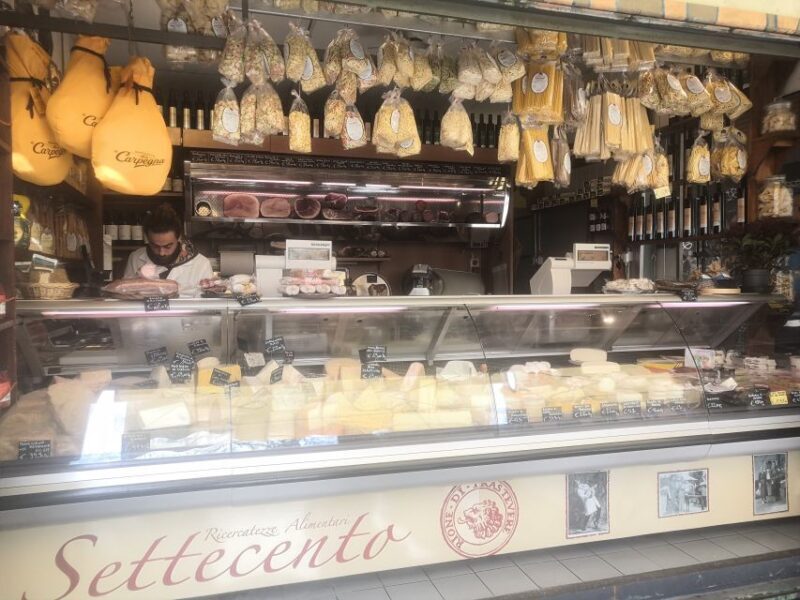 Rome: Campo de'Fiori Neighborhood Food Walking Tour - FAQs