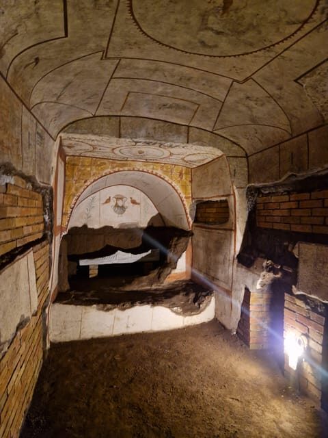 Rome: Catacombs Express ENGLISH Guided Tour - SKIP THE LINE - Authentic Insights from Reviewers
