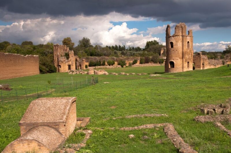 Rome: Catacombs Guided Tour with Transfer - Key Points