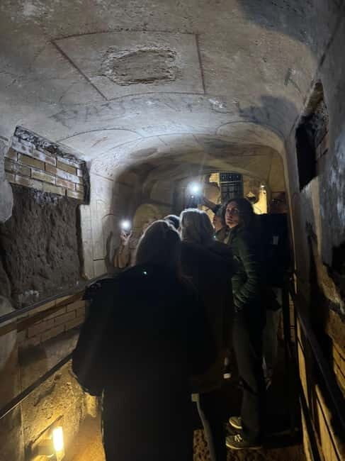 Rome: Catacombs of San Domitilla Guided Tour with Transfers - Why This Tour Works