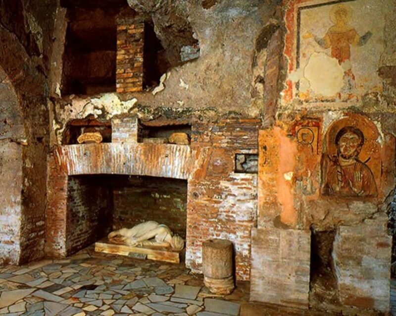 Rome Catacombs Underground Small Guided Tour with Transfer - Why This Tour Works Well