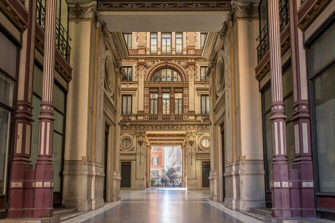 Rome City Center Walking Tour and GelatoTasting- Up To 6 People - FAQ