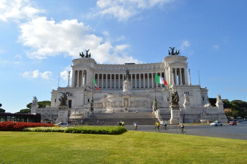 Rome: City Highlights Walking Tour - FAQs
