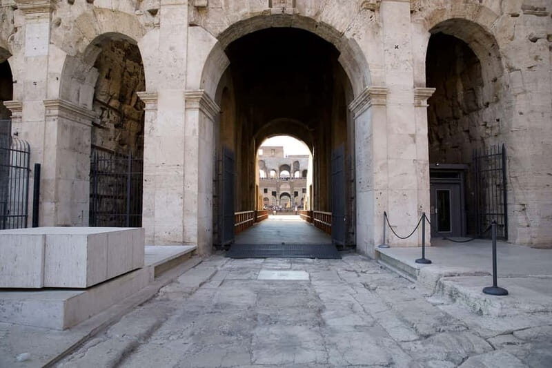 Rome: Colosseum and Ancient Rome Small Group Guided Tour - Key Points