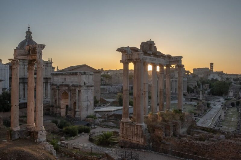 Rome: Colosseum Arena Twilight Tour & Imperial Forum Visit - A Closer Look at the Experience