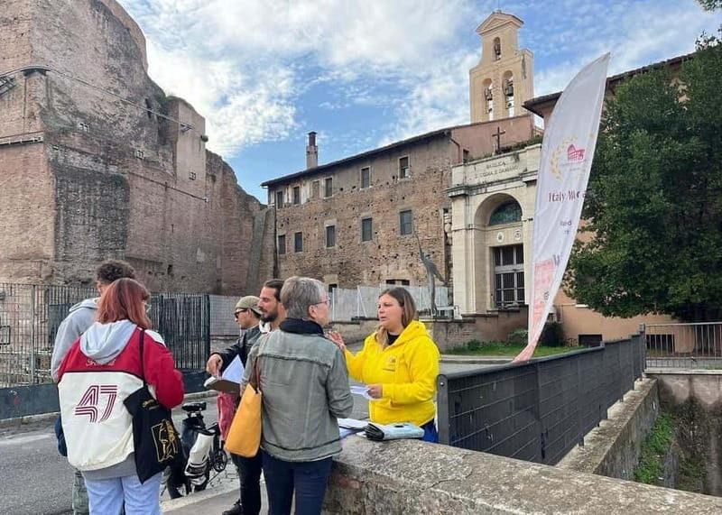 Rome: Colosseum, Forum & Palatine Ticket with Audioguide App - Key Points