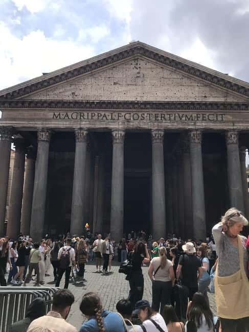 Rome: Colosseum Hosted Entry & Outside Guided Walk w/ Photos - Considerations and Who Should Book