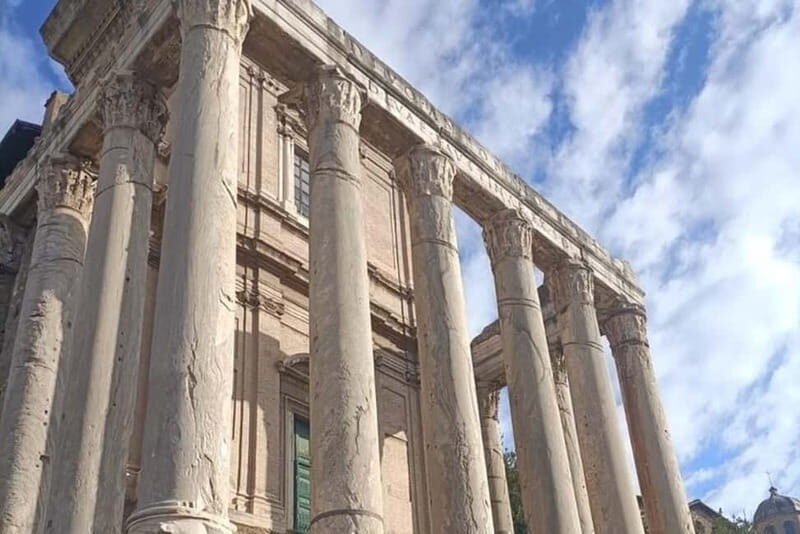 Rome: Colosseum, Roman Forum and Palatine Hill Private Tour - Key Points