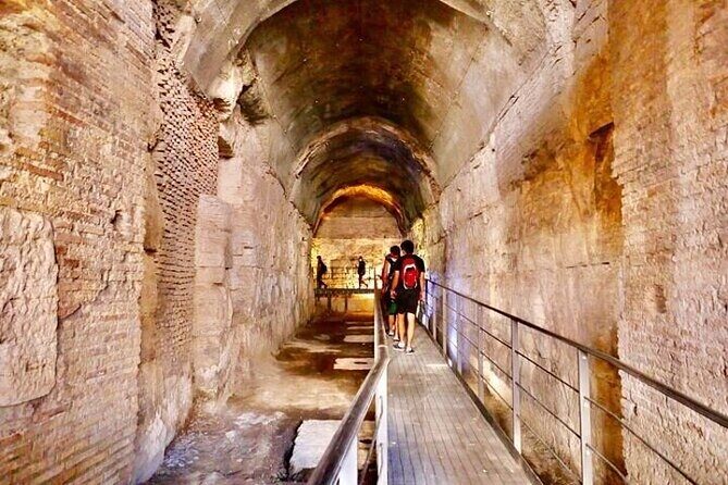 Rome: Colosseum Tour by Night with Arena & Underground - What the Reviews Say