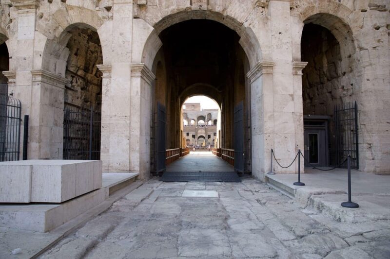Rome: Colosseum Underground, Forum and Palatine Hill Private - Why This Tour Stands Out