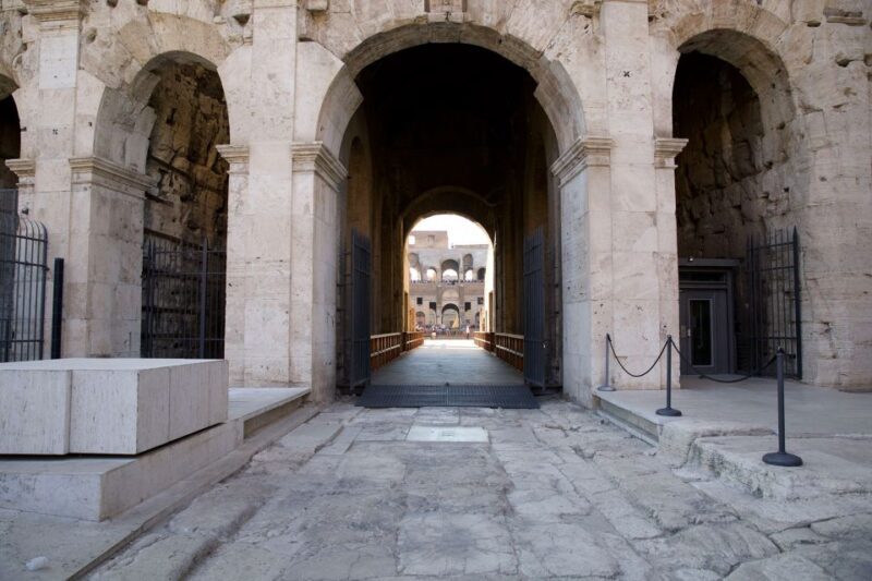Rome: Colosseum Underground Small Group Guided Tour - Tour Duration and Group Size: How It Feels