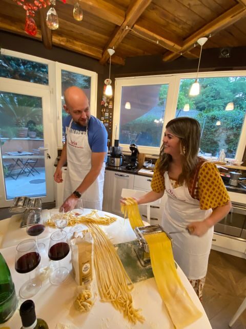 Rome - Cooking Experience in a Roman family in Trastevere - Key Points