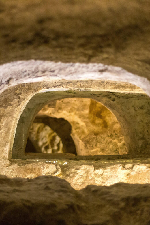 Rome: Crypts and Catacombs - The Darker side of Rome Tour - Key Points