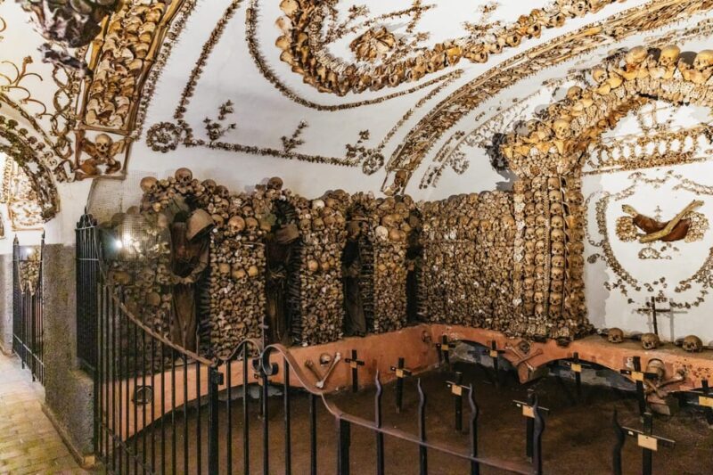 Rome: Crypts and Catacombs Underground Tour with Transfers - Who Will Love This Tour?