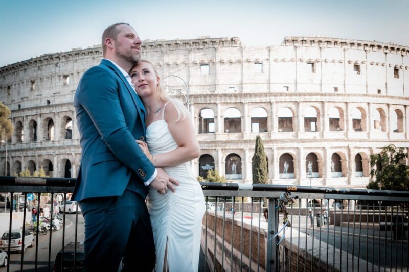Rome: Custom Photoshoot Outside the Colosseum - FAQ