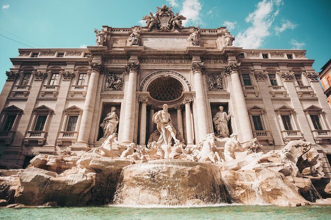 ROME: Discover the city with an E-Bike tour at sunrinse or sunset time - The Itinerary: What to Expect