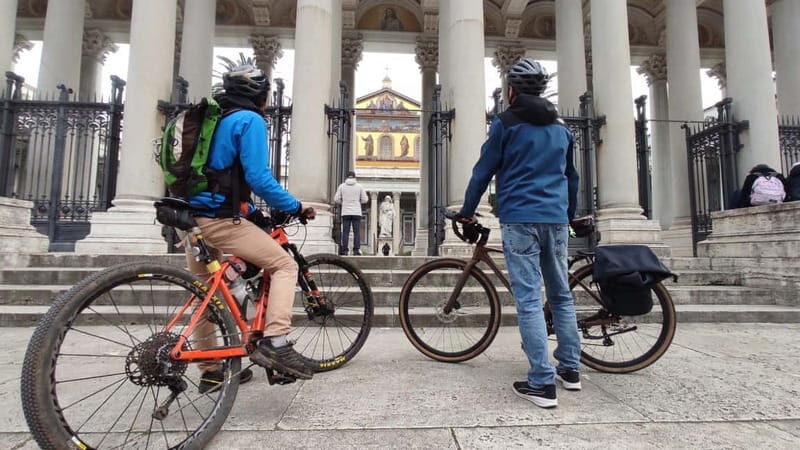 Rome: E-bike Tiber River Tour > Hidden Gems & Local Treats - Exploring Rome from a New Angle: The E-bike Tiber River Tour