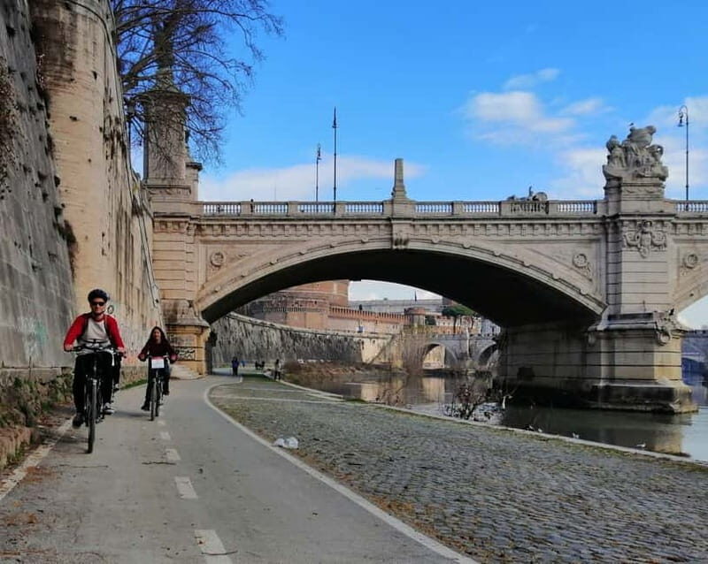 Rome: E-bike Tiber River Tour > Hidden Gems & Local Treats - FAQs