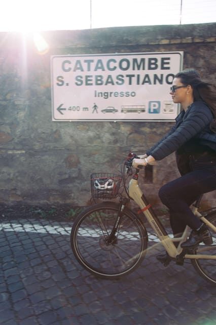 Rome: E-bike Tour From The Circus Maximus To The Catacombs - Key Points