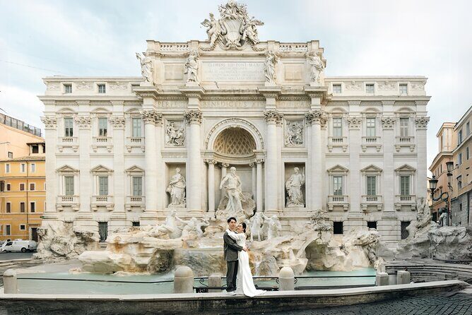 Rome Early Morning Private Photoshoot at the Trevi Fountain - Key Points