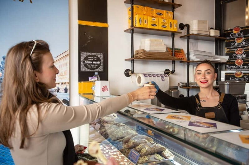 Rome: Eat Like a Roman Ghetto & Campo de' Fiori Food Tour - The Experience: Atmosphere and Practicalities