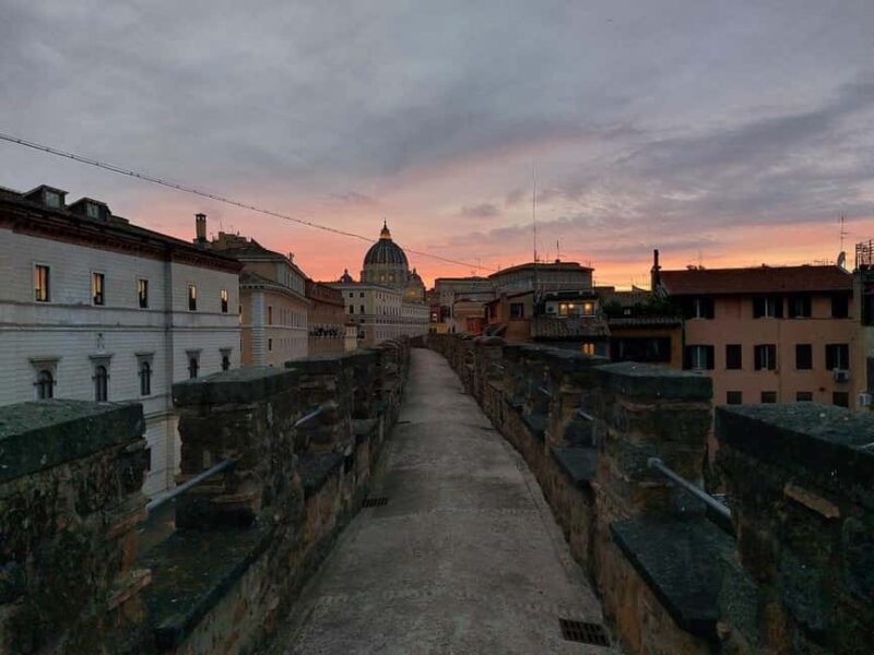 Rome: Evening Tour of Passetto di Borgo and Audio Guide App - The Experience in Detail