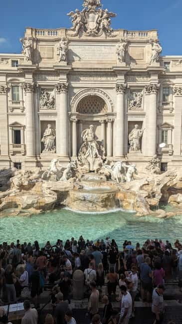Rome Exclusive VIP Walking Experience - Piazza di Spagna (20 minutes)