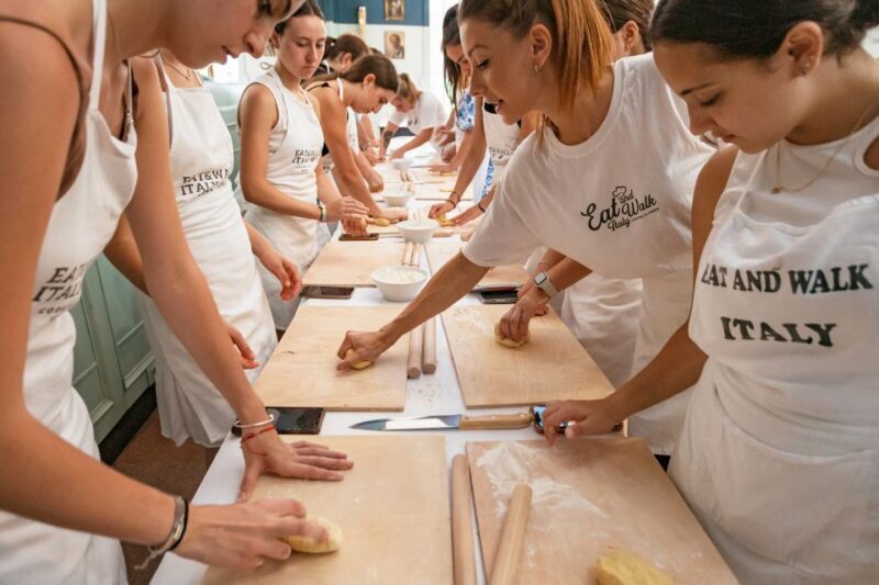 Rome: Fettuccine and Tiramisu Cooking Class with Wine - FAQ