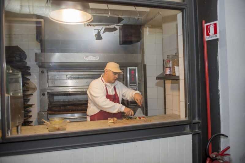 Rome: Food Tour and Wine Tasting in a Traditional Trattoria - In Summary