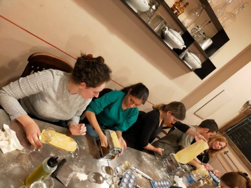 Rome: Fresh Pasta and Tiramisu Making Class with Fine Wine - An In-Depth Look at the Experience